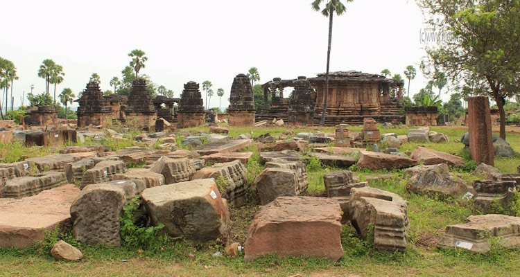 Ghanpur Group of Temples Warangal (Timings, History, Entry Fee, Images ...
