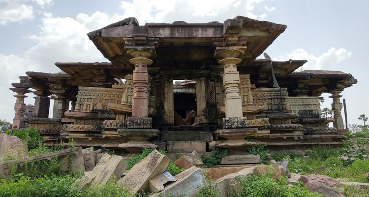 Ghanpur Group of Temples Warangal (Timings, History, Entry Fee, Images ...