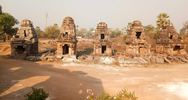 Ghanpur Group of Temples Warangal (Timings, History, Entry Fee, Images ...